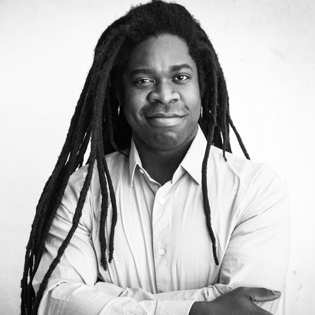 Dashon Burton '00 | Williamsport Area School District